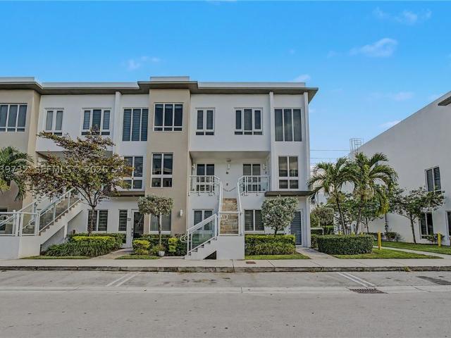 Luxury Townhouse for sale in Miami, Florida