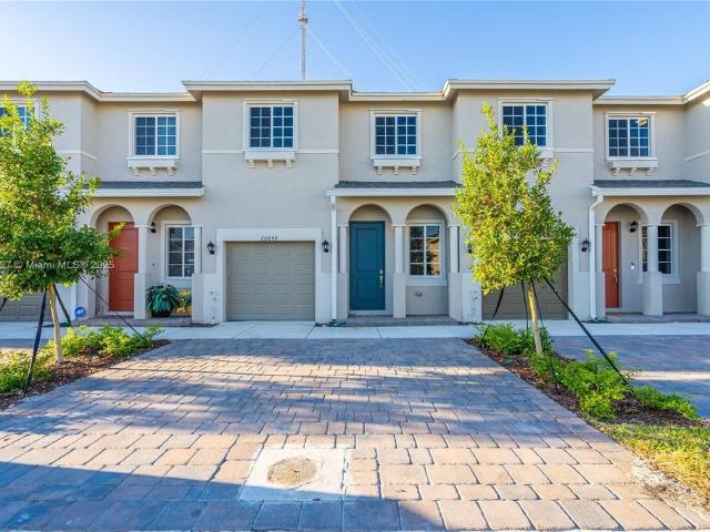 Luxury Townhouse for sale in Miami Gardens, Florida