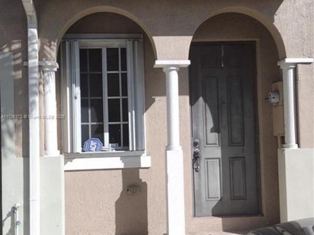 Luxury Townhouse for sale in Miami Gardens, Florida