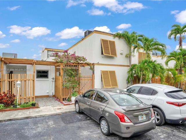 Luxury Townhouse for sale in Miami Terrace Mobile Home, Florida