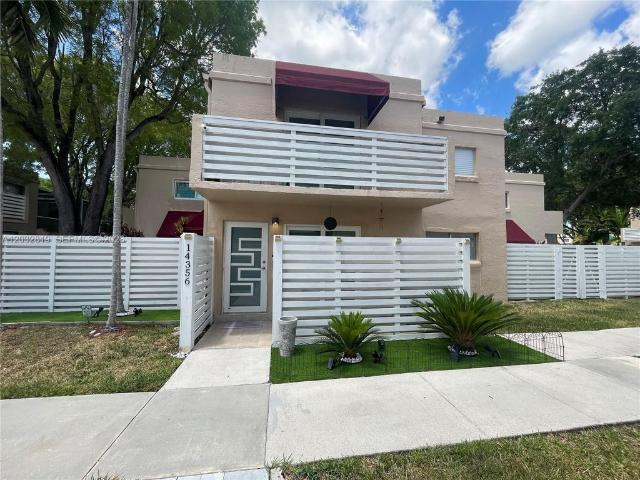 Luxury Townhouse for sale in Miami, United States