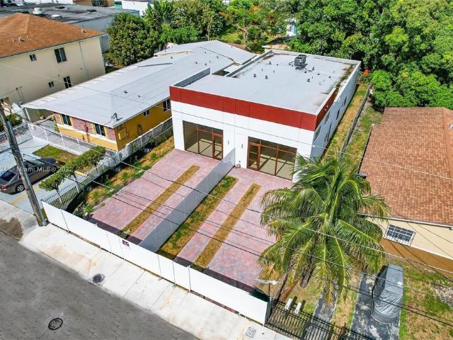 Luxury Townhouse for sale in Miami, United States