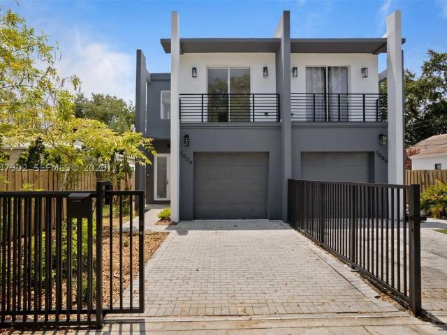 Luxury Townhouse for sale in Miami, United States
