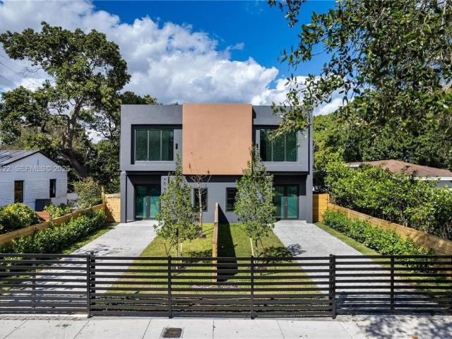 Luxury Townhouse for sale in Miami, United States