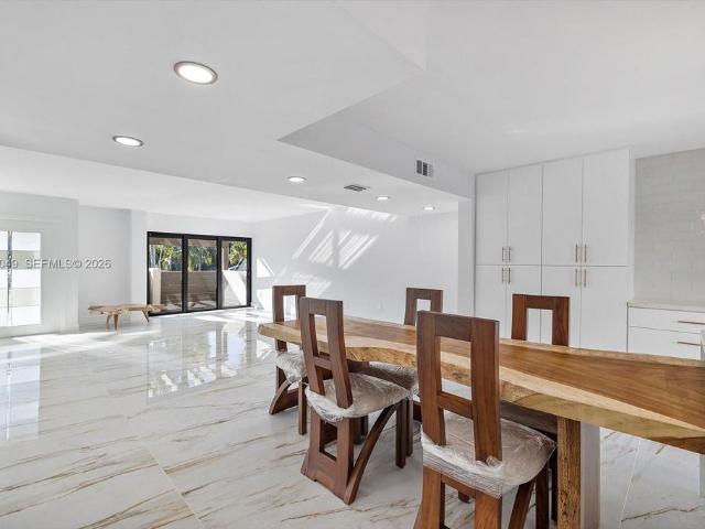 Luxury Townhouse for sale in North Miami Beach, Florida