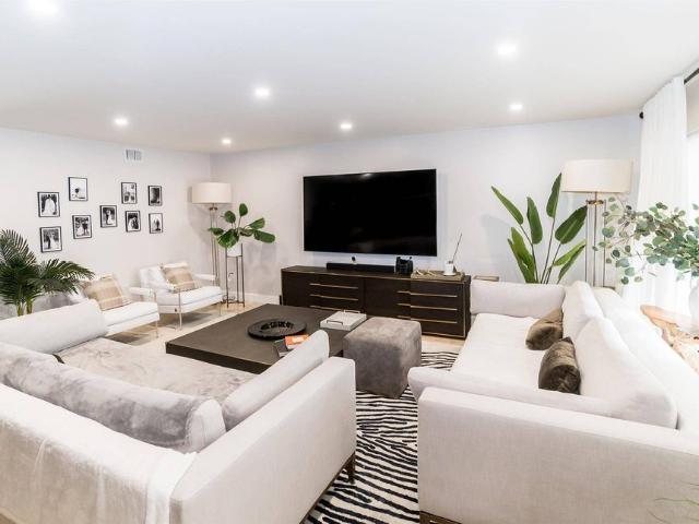 Luxury Townhouse for sale in North Miami Beach, United States