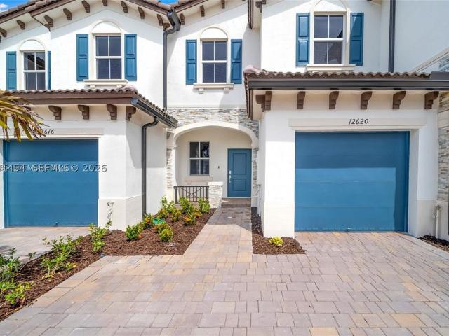 Luxury Townhouse for sale in North Miami, Florida