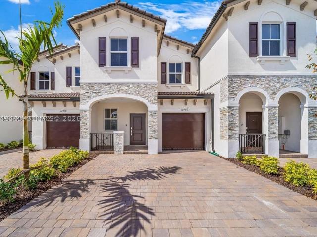 Luxury Townhouse for sale in North Miami, Florida