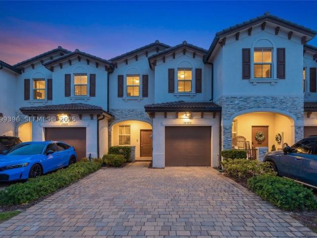 Luxury Townhouse for sale in North Miami, Florida