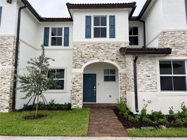 Luxury Townhouse for sale in North Miami, United States