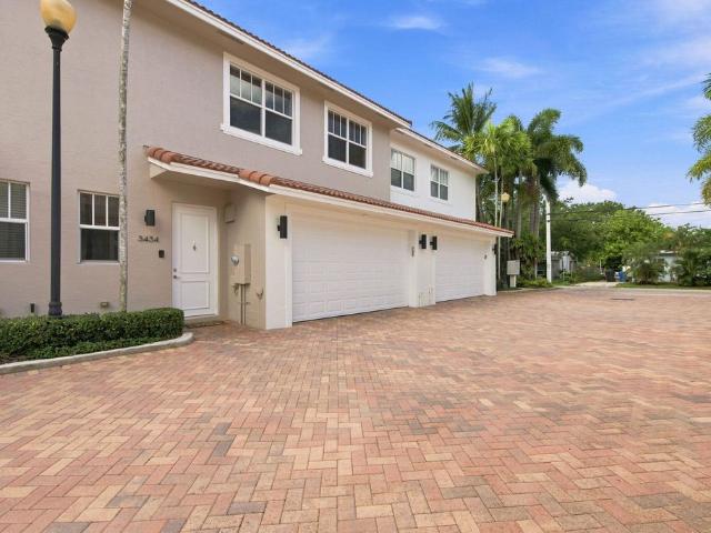 Luxury Townhouse for sale in Oakland Park, United States