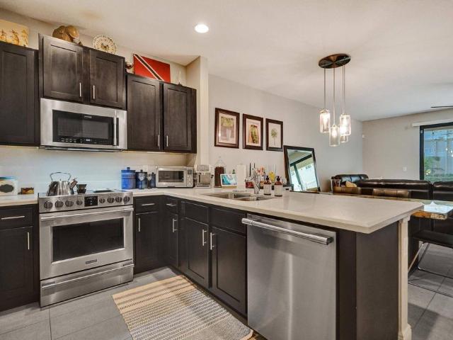 Luxury Townhouse for sale in Oakland Park, United States