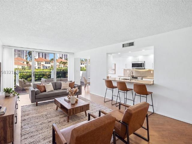 Luxury Townhouse for sale in Aventura, Florida