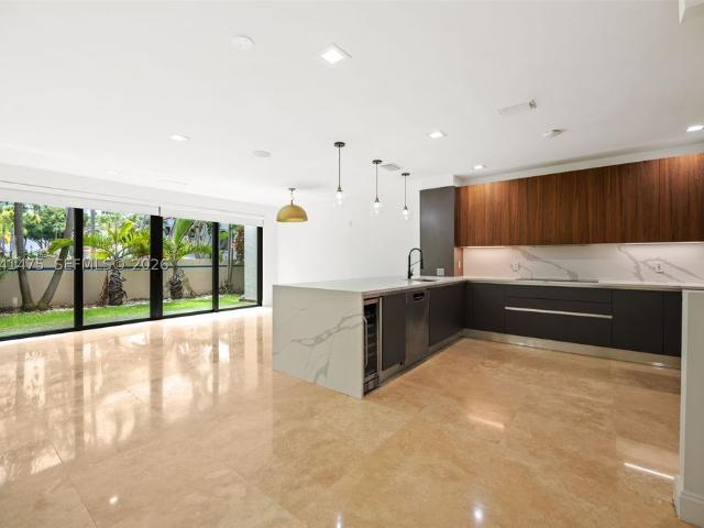 Luxury Townhouse for sale in Aventura, United States
