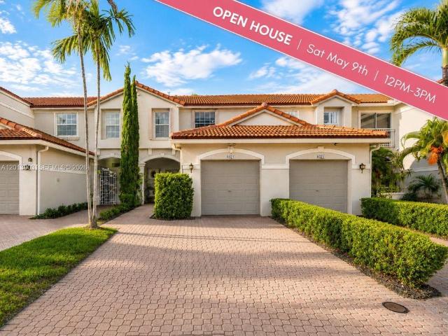 Luxury Townhouse for sale in Boca Raton, Florida