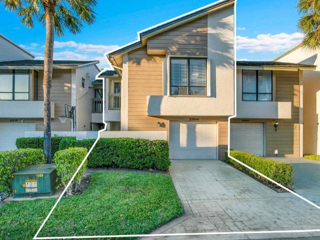 Luxury Townhouse for sale in Boca Raton, Florida