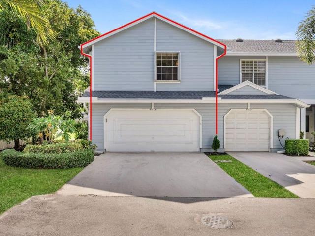 Luxury Townhouse for sale in Boca Raton, Florida