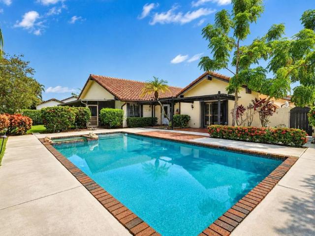 Luxury Townhouse for sale in Boca Raton, Florida