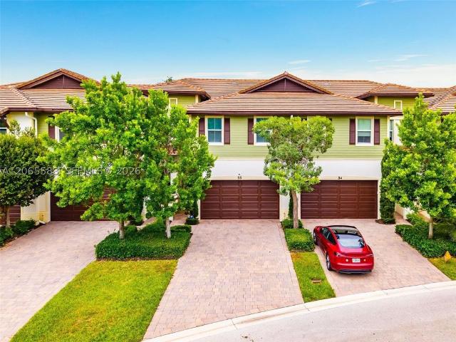 Luxury Townhouse for sale in Boca Raton, Florida