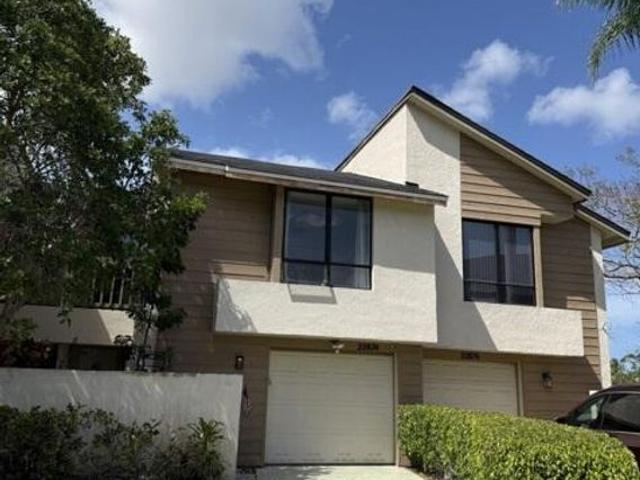 Luxury Townhouse for sale in Boca Raton, Florida