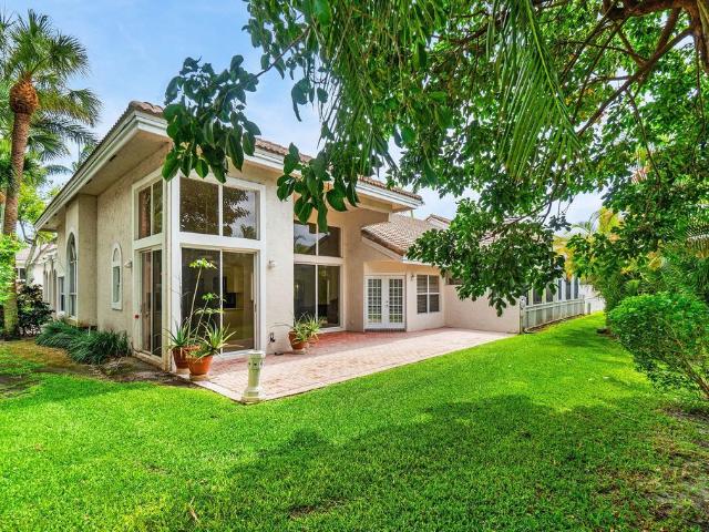 Luxury Townhouse for sale in Boca Raton, Florida
