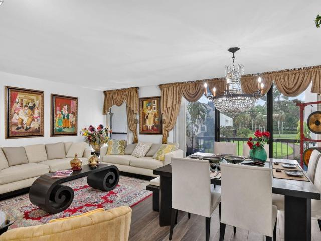 Luxury Townhouse for sale in Boca Raton, United States