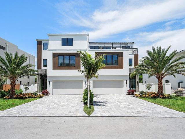 Luxury Townhouse for sale in Boca Raton, United States
