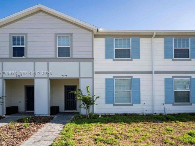 Luxury Townhouse for sale in Davenport, Florida