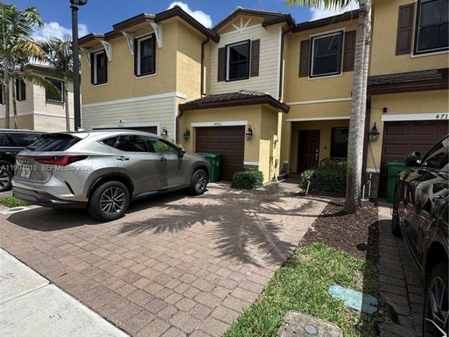 Luxury Townhouse for sale in Davie, United States