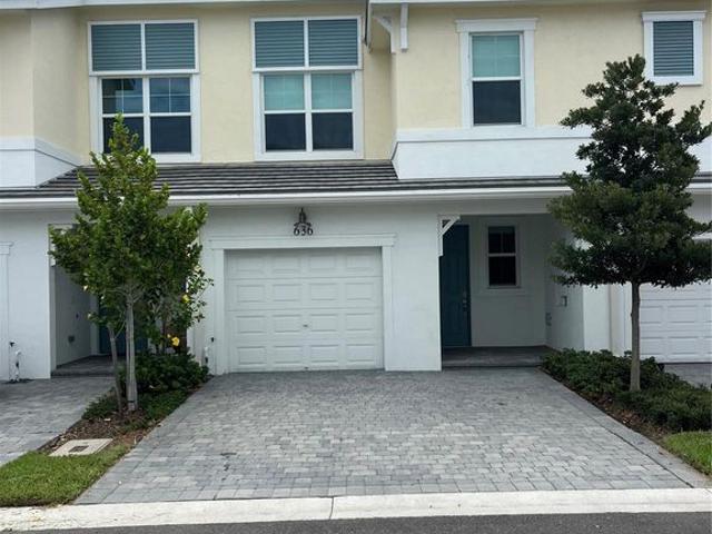 Luxury Townhouse for sale in Deerfield Beach, United States