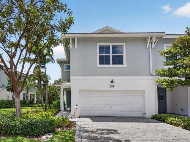 Luxury Townhouse for sale in Deerfield Beach, Florida