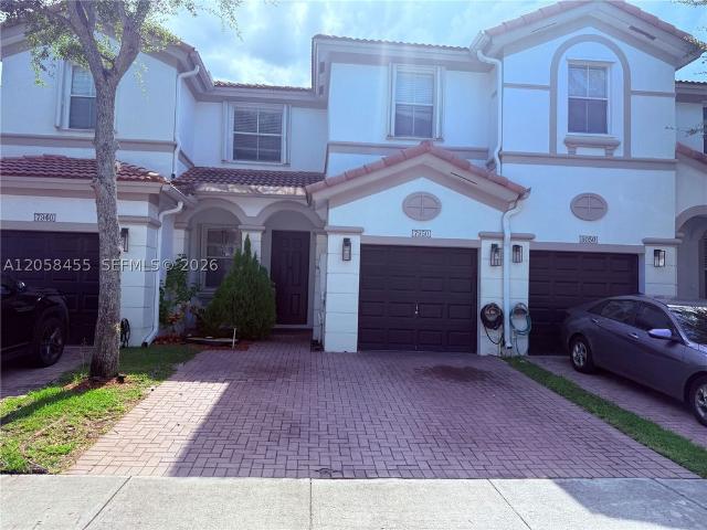 Luxury Townhouse for sale in Doral, United States