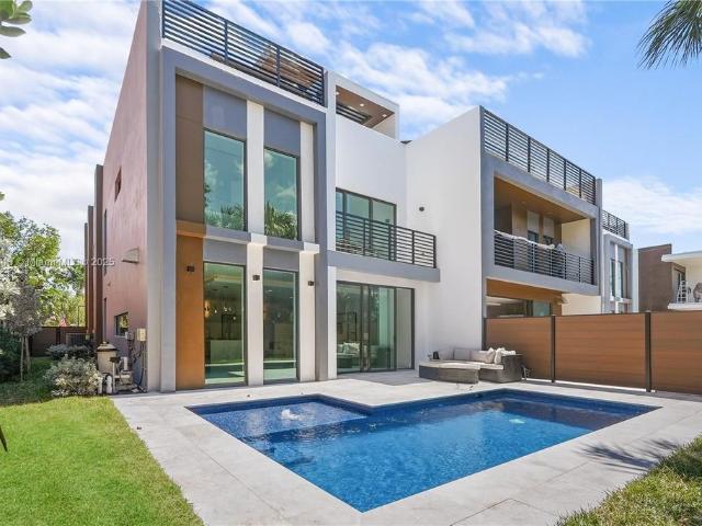 Luxury Townhouse for sale in Fort Lauderdale, United States