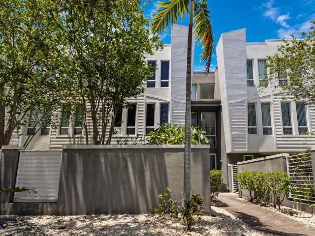 Luxury Townhouse for sale in Fort Lauderdale, United States