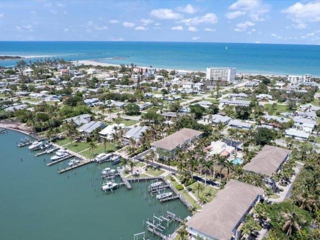 Luxury Townhouse for sale in Fort Pierce, Florida