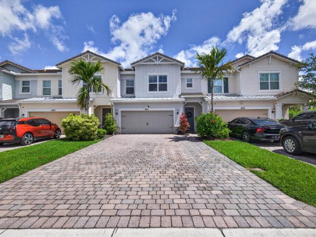 Luxury Townhouse for sale in Hollywood, Florida