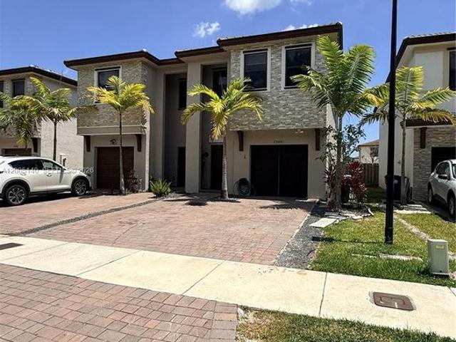 Luxury Townhouse for sale in Homestead, United States