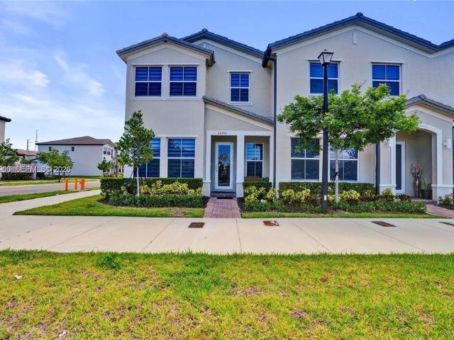Luxury Townhouse for sale in Homestead, United States