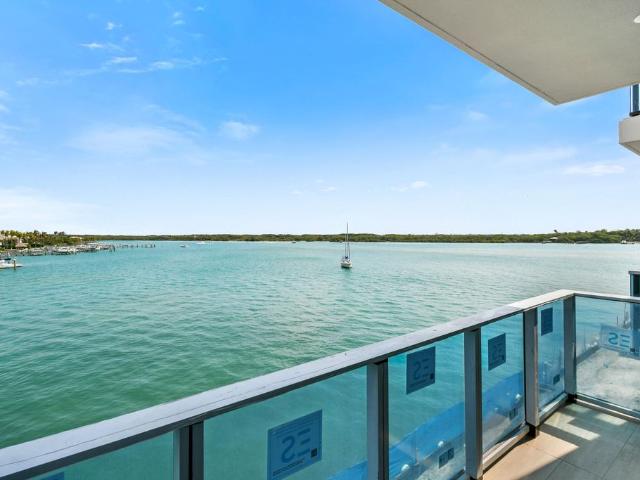 Luxury Townhouse for sale in Jupiter, Florida
