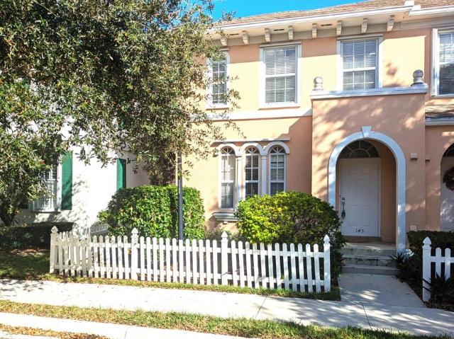 Luxury Townhouse for sale in Jupiter, Florida