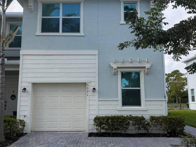 Luxury Townhouse for sale in Lake Worth, Florida