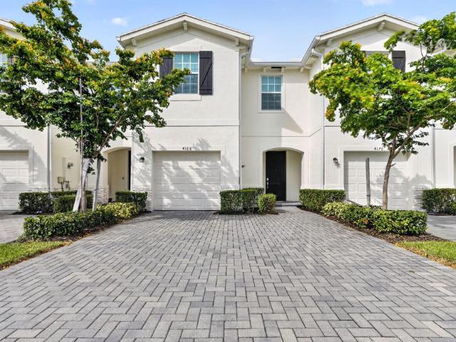 Luxury Townhouse for sale in Lake Worth, United States