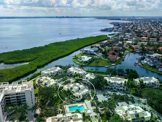 Luxury Townhouse for sale in Longboat Key, Florida