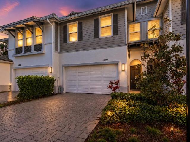 Luxury Townhouse for sale in Palm Beach Gardens, United States