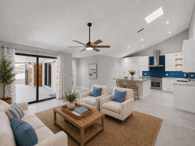 Luxury Townhouse for sale in Palm Beach Gardens, Florida