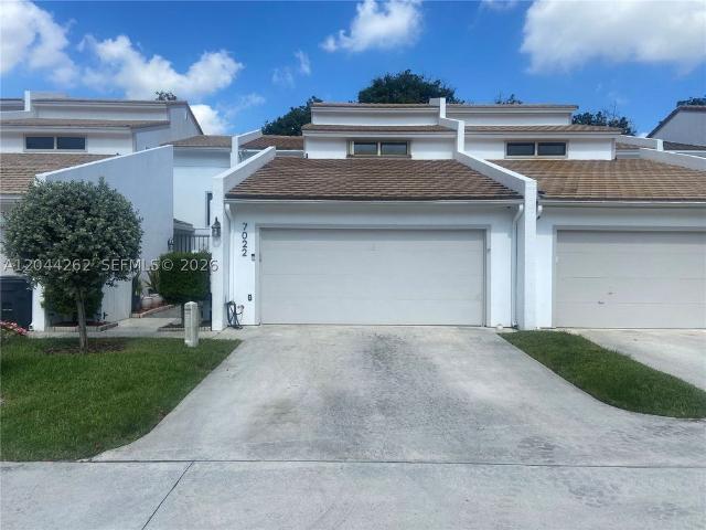 Luxury Townhouse for sale in Palm Beach Gardens, Florida