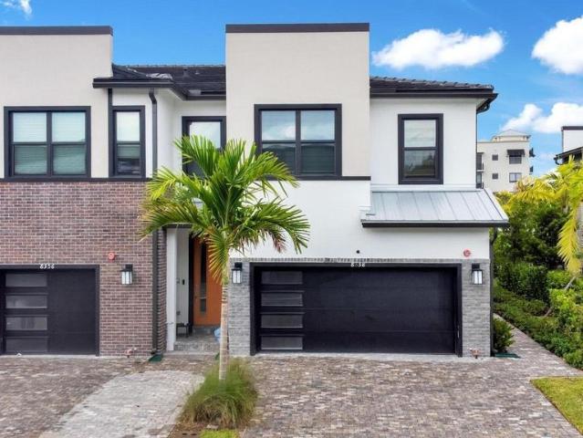 Luxury Townhouse for sale in Plantation, Florida