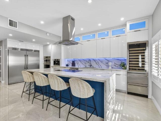 Luxury Townhouse for sale in Pompano Beach, Florida