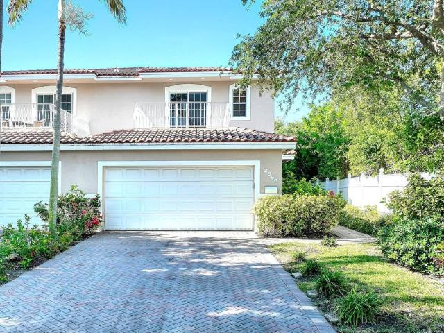 Luxury Townhouse for sale in Pompano Beach, Florida