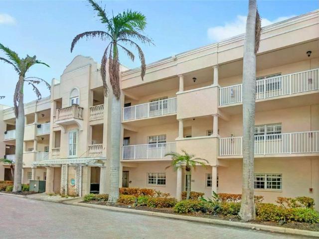 Luxury Townhouse for sale in Sarasota, United States